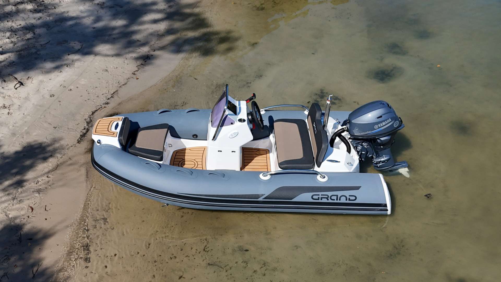 Which Inflatable Tender Boat Is Best For You | Grand Boats